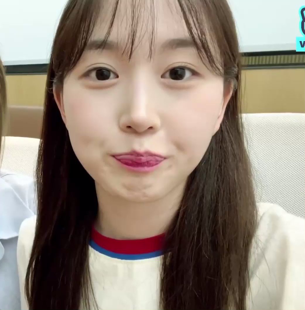 두부반모 드립에 괜히 코만 긁적긁적 보리 Fav0r1te