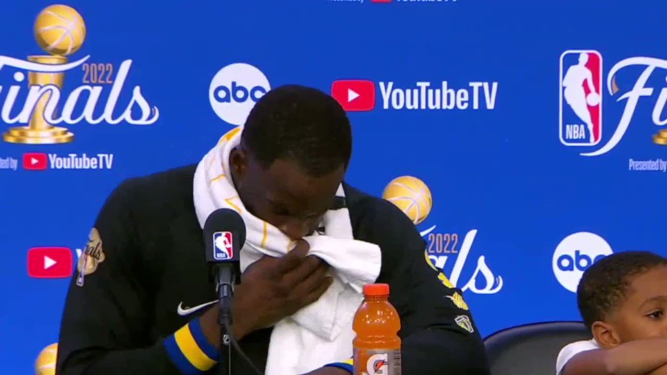 ClutchPoints on Twitter: "Draymond Green roasted a reporter postgame after he claimed that Green ...