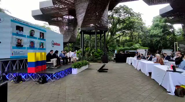 Metro de Medellín on Twitter: "Indicó que "las tecnologías nos empiezan ...