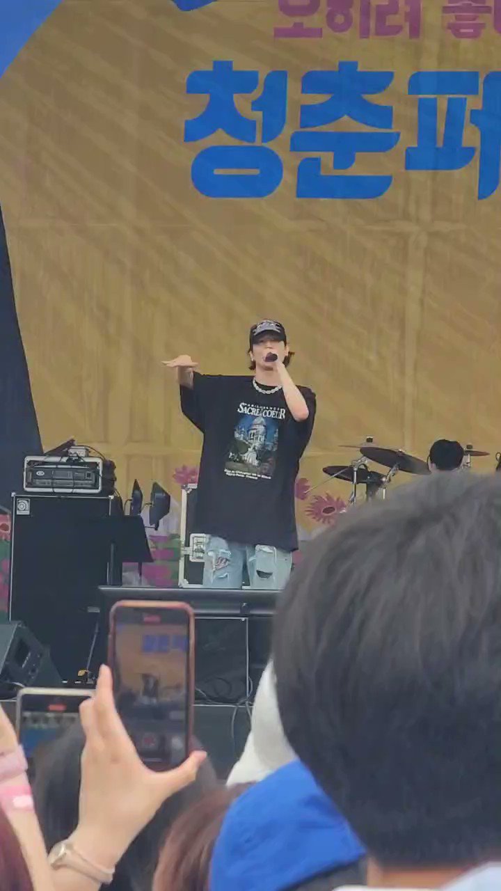 yui💚🐜🌼yugyeom (@18_paweena) / Twitter