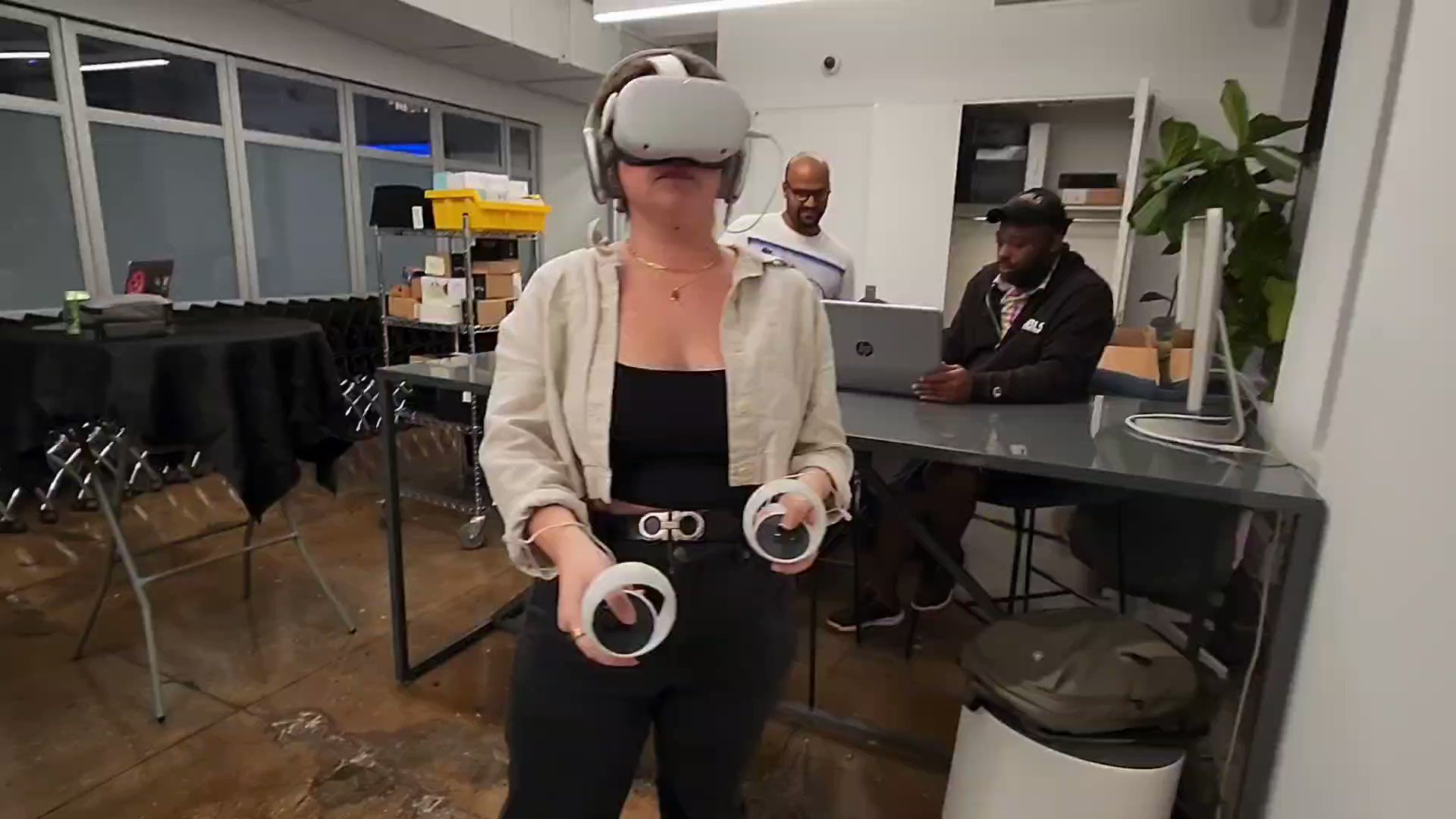 Hardware Hack Lab on Twitter: "Back in business tonight! #hardwarehack #special https://t.co ...