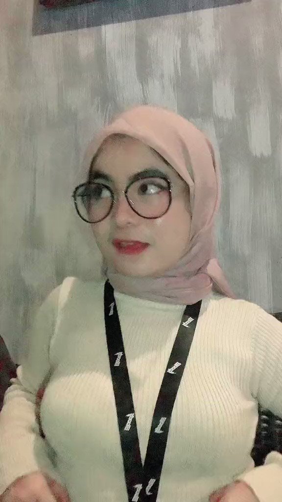 Retweet Jilboobs Gratis (@jilboobacol) / Twitter