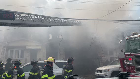 Fdny On Twitter Fdny Members Are Currently Operating At A 5 Alarm