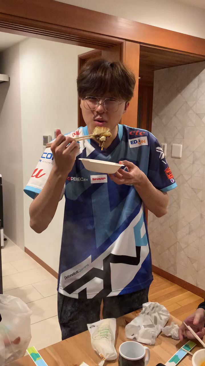 えびンモ/DFM Evi on Twitter: "今日は勝ったのですきやき https://t.co/KuY3BE60Gm" / Twitter