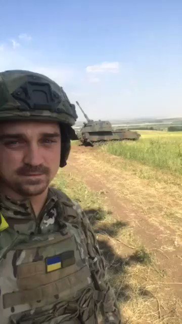 Rob Lee on Twitter: "A German-made PzH 2000 howitzer in Ukrainian service. https://t.co ...