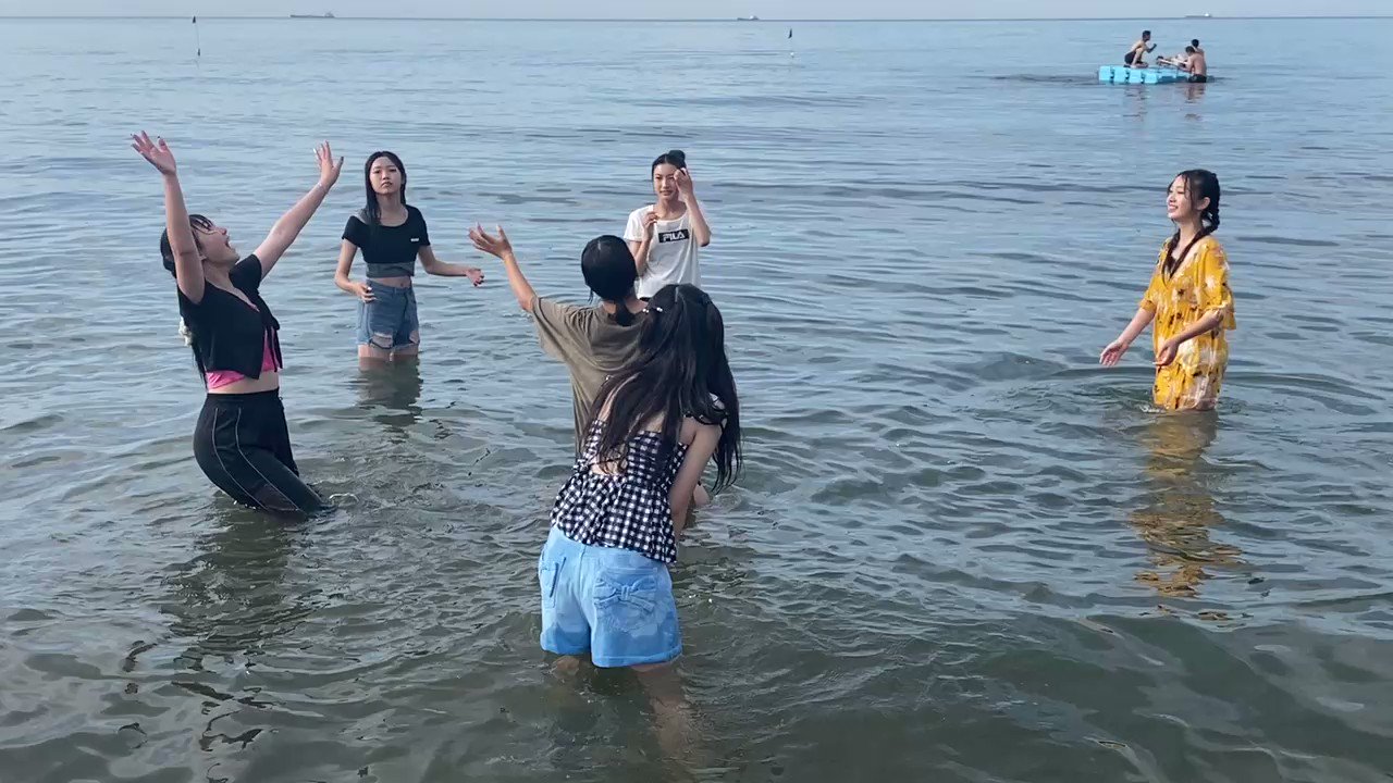 【SPATIO公式】10/29ハロウィン撮影会 10/30ハロウィンライブ 予約受付中 on Twitter: "結局びしょ濡れ撮影会になってしまいましたとさ #SPATIO https ...