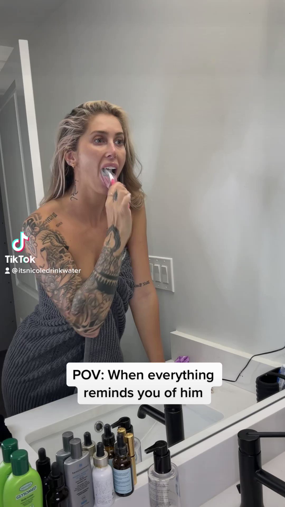 nicoledrinkwater.eth on Twitter: "😔 ️ https://t.co/XmvLIErtrv" / Twitter