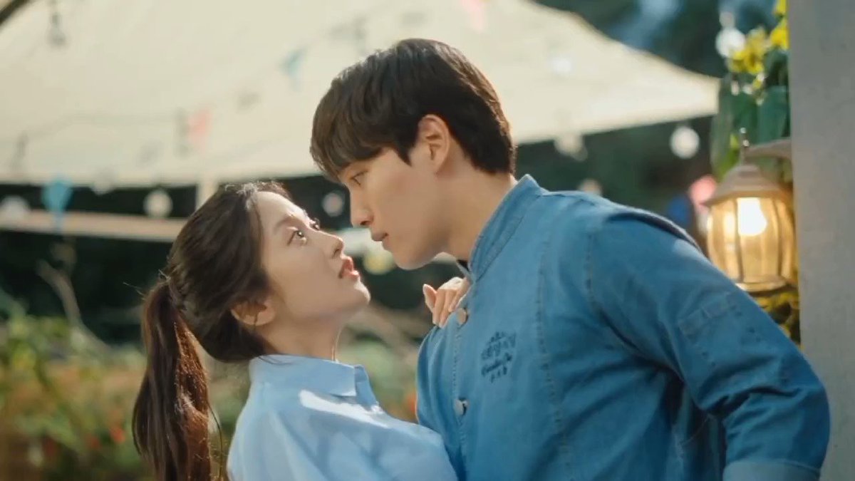 Mun Kayoung #LinkEatLoveKill on Twitter: "THE FINALE 😭💙 at last, the 'happy ending' that Dahyun ...