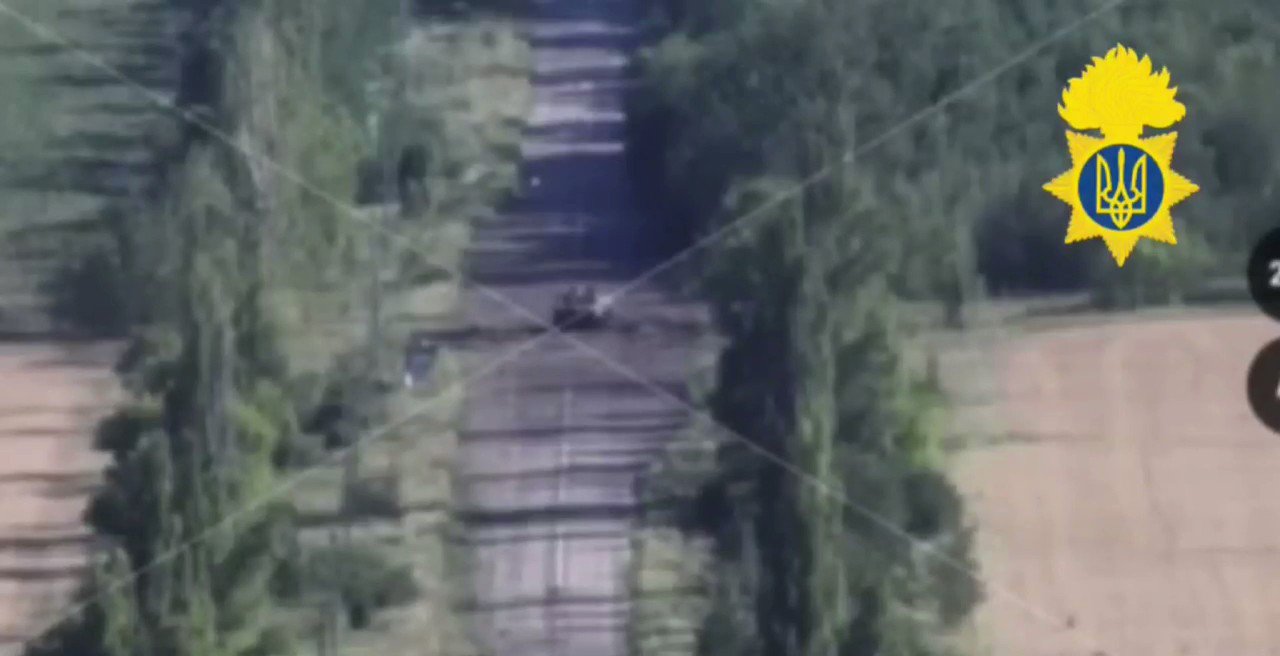 OSINTtechnical on Twitter: "Ukrainian forces hit a Russian BMP-2 with an ATGM, Donetsk Oblast ...