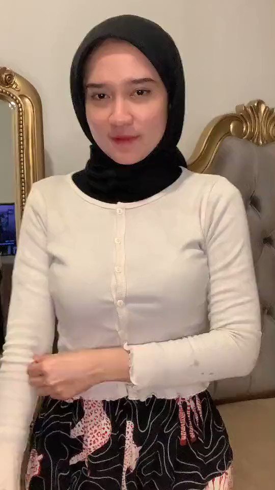 Retweet Jilboobs Gratis (@jilboobacol) / Twitter