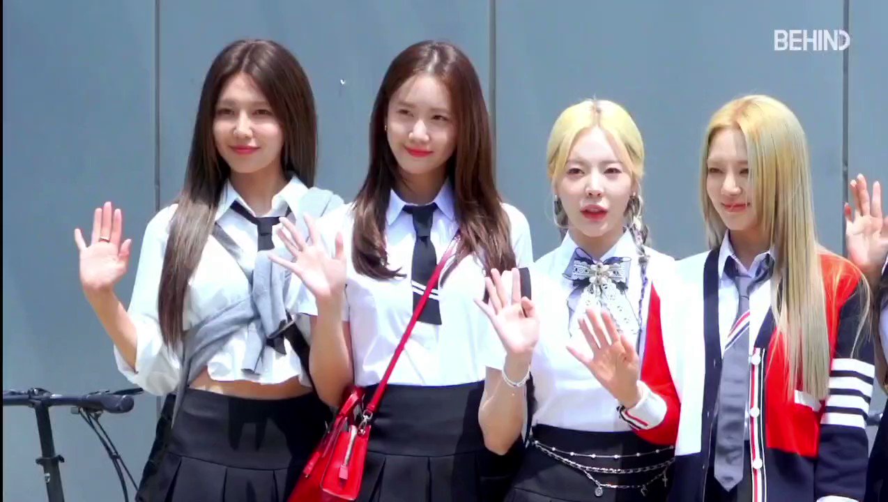 Mystarmyangel on Twitter: "[COMPILATION] 220728 YoonA - On the way to Knowing Bros recording by ...