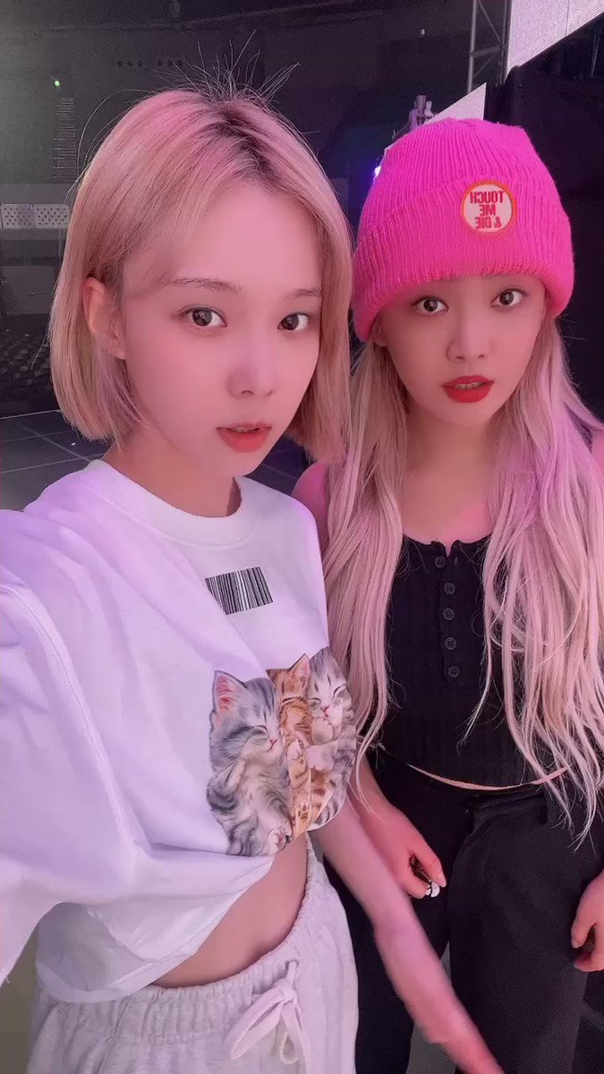 WINTER THAILAND on Twitter: "RT @aespa_official: D-1️⃣ 2022 aespa Fan Meeting “MY SYNK. aespa”☝️ ...