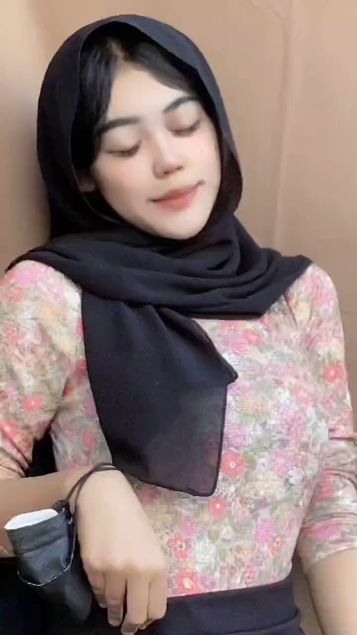 Retweet Jilboobs Gratis (@jilboobacol) / Twitter