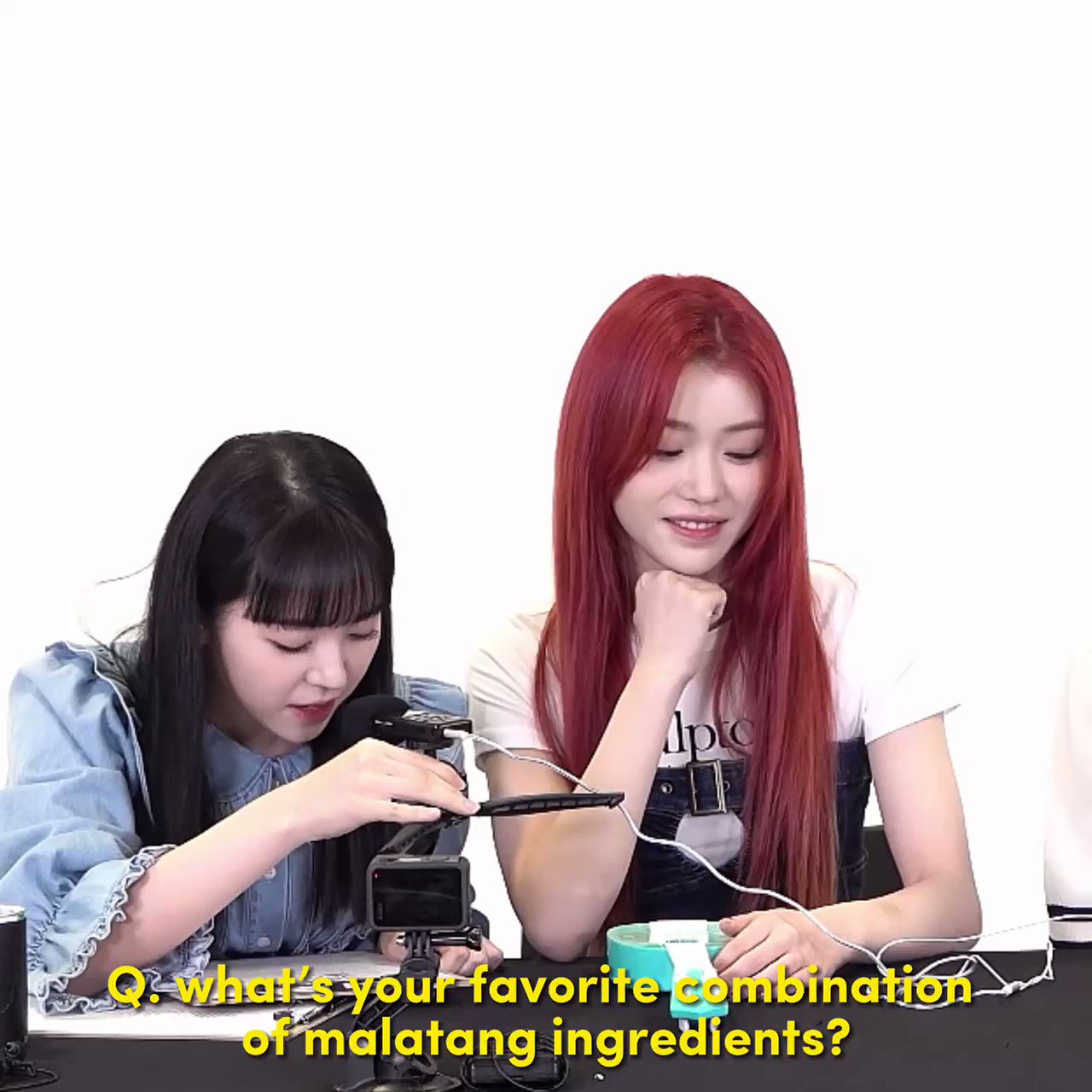 xiaoting logs on Twitter: "xiaoting doing asmr https://t.co/SB8xcjcXZ0" / Twitter