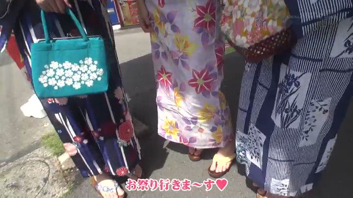 アガサ On Twitter 花火大会へ向かう、ほろ酔い浴衣美女と野球拳対決。 Zk6enj4k7h