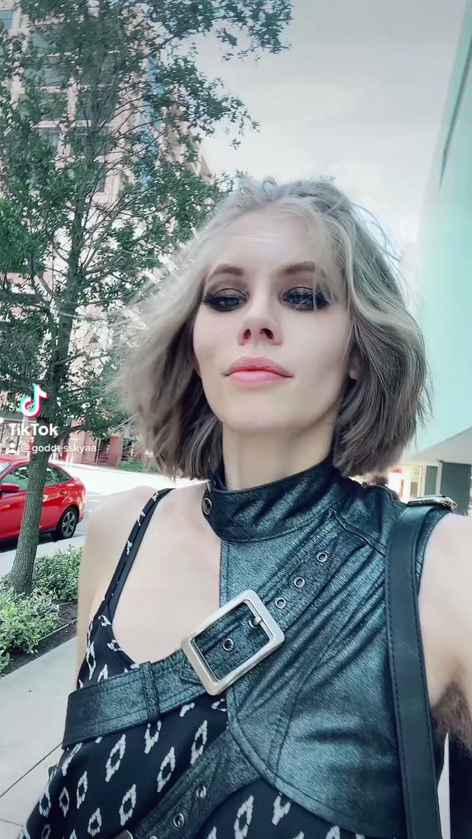Kyaa Chimera Fetcon Booth 304 On Twitter Walking To Dinner With