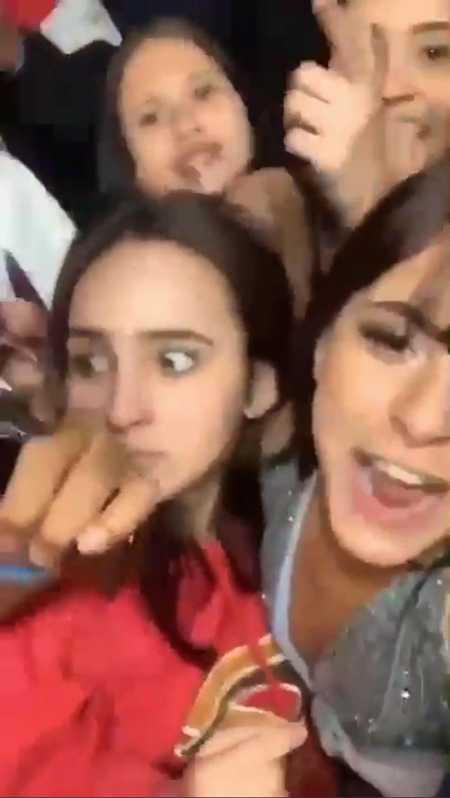 The Memes Archive On Twitter Rt Thememesarchive Girl In Club Scared