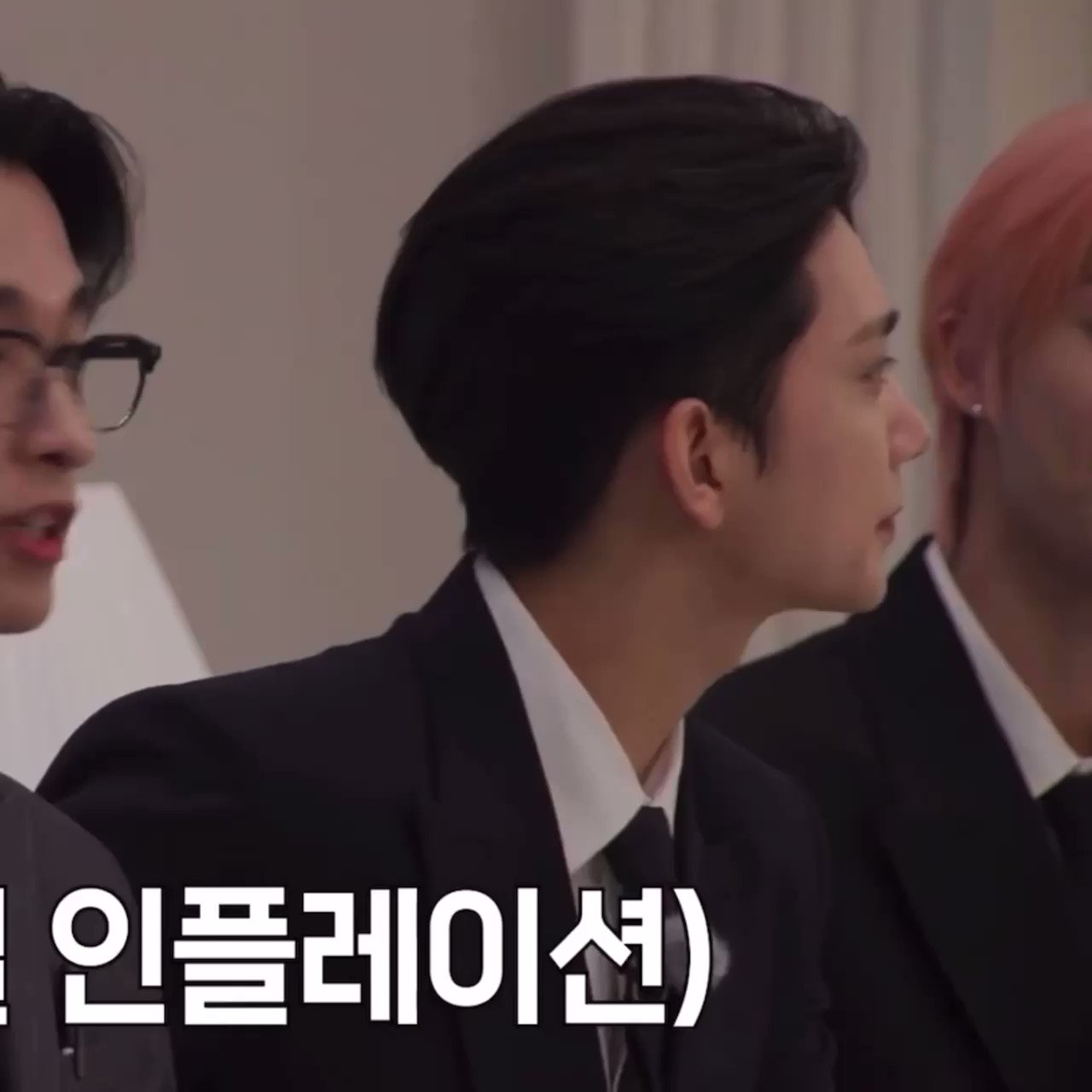 포크 On Twitter 진지하게 조슈아 나올때마다 녹화하느라 내용은 귀도 안들어옴 얼굴이 재밌어