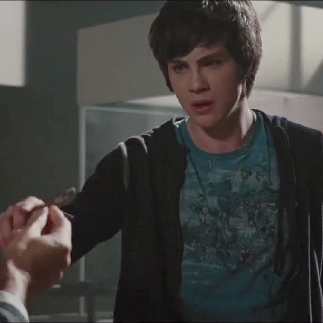 Pyramiids Media On Twitter Percy Jackson Edit Birthday Logan Lerman