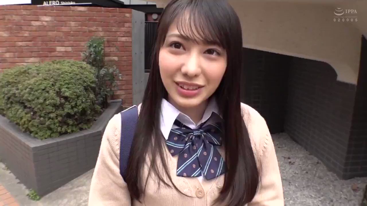 エログハウス編集av紹介 On Twitter 制服美少女をナンパしたらまさかの喉を犯されるのが大好きなドmちゃんで大興奮ww 執拗に口とマ コを交互にチ ポで満たして恍惚の表情は最高