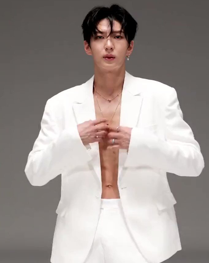 Legendary Kpop Abs ♂️ on Twitter: "1585. Leo / VIXX"