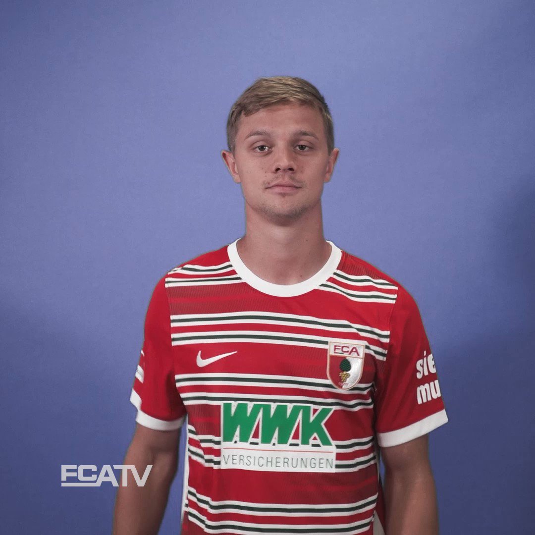 FC Augsburg on Twitter: "Admin: Was ist das? 😱 RoGu: Normal, Bruder! 😎 https://t.co/XqPNDZ44Ej ...