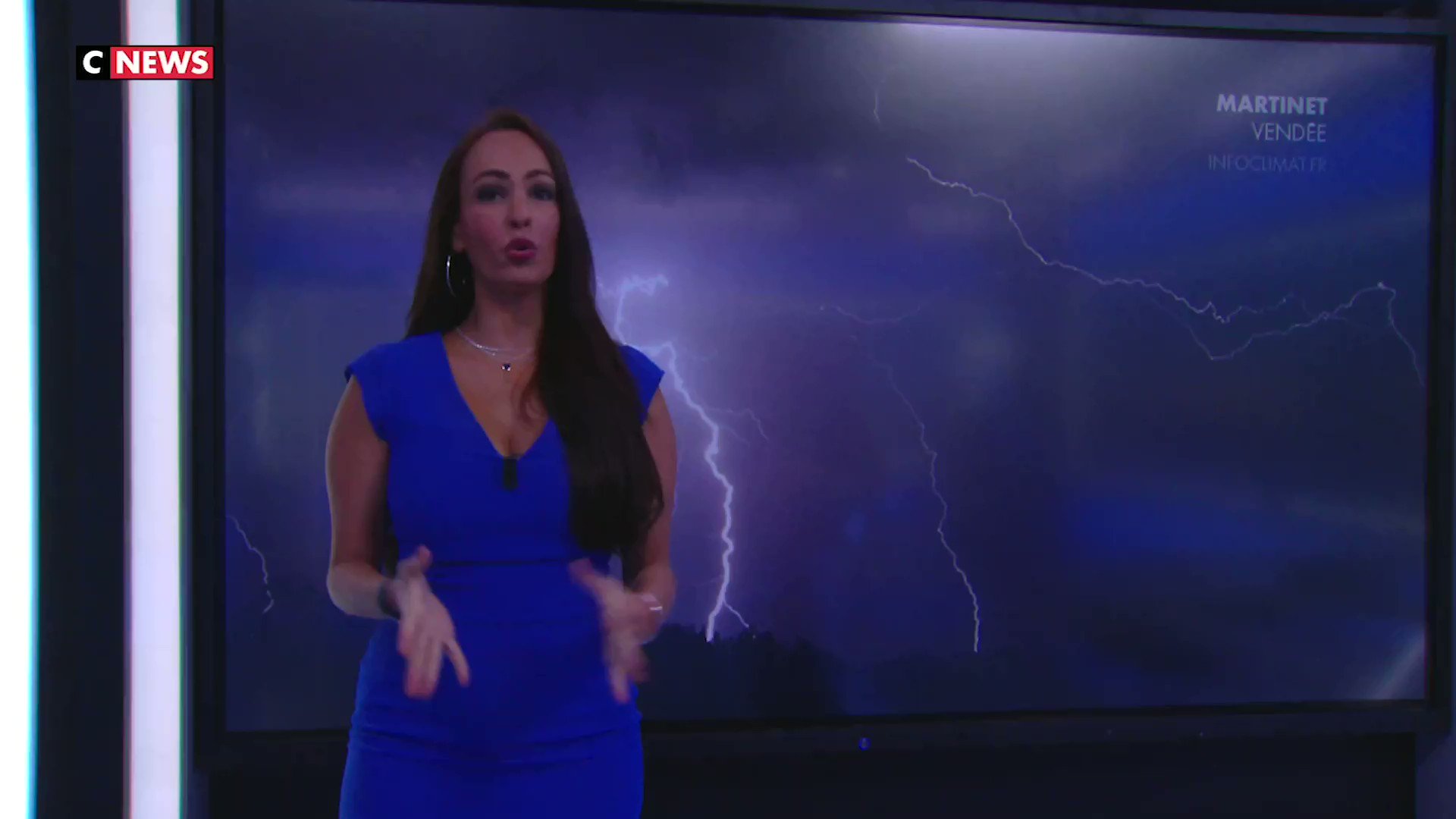 Les filles de la TV on Twitter: "Météo #cnews 25/08/2022 avec l'adorable @alexandrablanc3 Vidéo ...