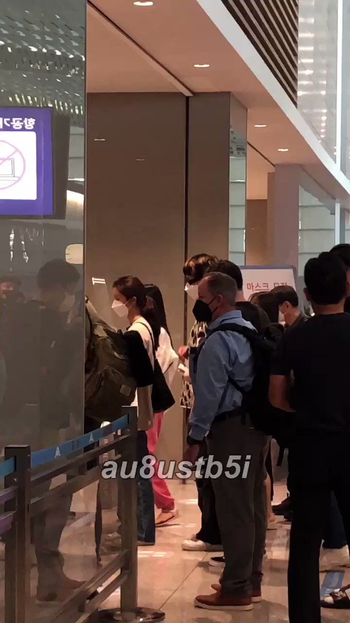 220902 Incheon Airport Korea / Twitter
