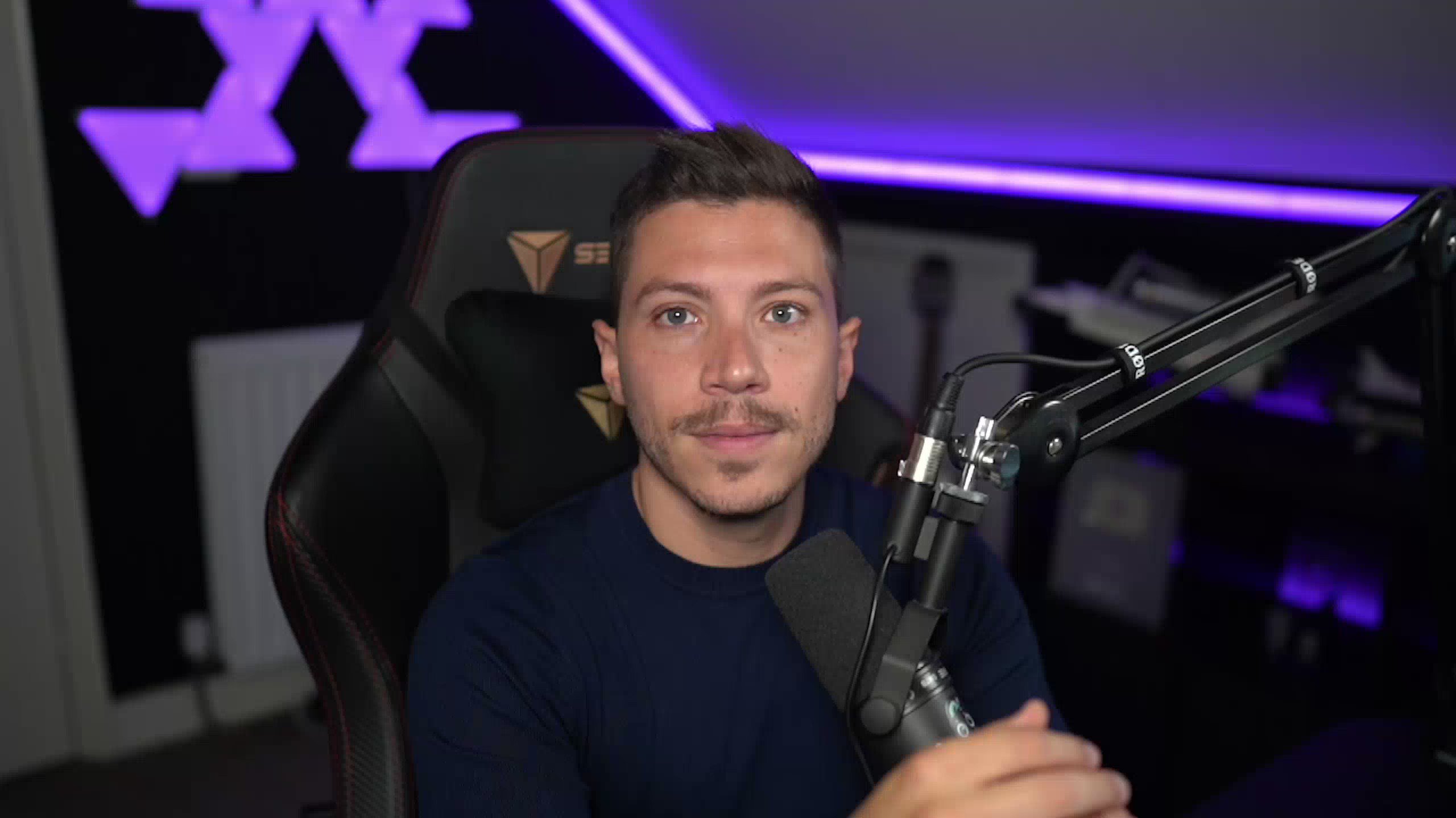 Gerald Versluis on Twitter: "@nickchapsas It’s not like you have a big audience. It’s ok, just ...