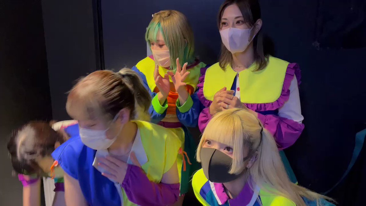 SHIKASHI[公式] on Twitter: "本日もありがとうございました‼️ 明日はこちら💁‍♀️💕 2本動員で… 【2本回しありがとう動画券】プレゼント ️ お好きなメンバーをお選び ...