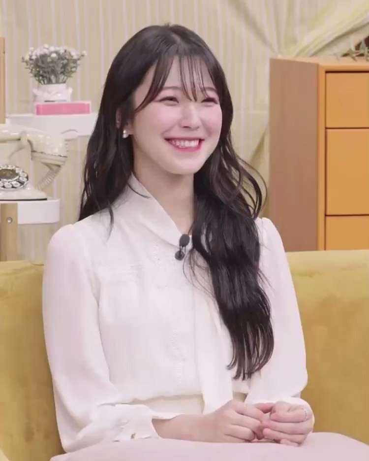 언니들이 해주는 캐해 헤헤 웃으면서 다 해주는거 너무 타랑스러워 진짜 다발 Jhlover 417