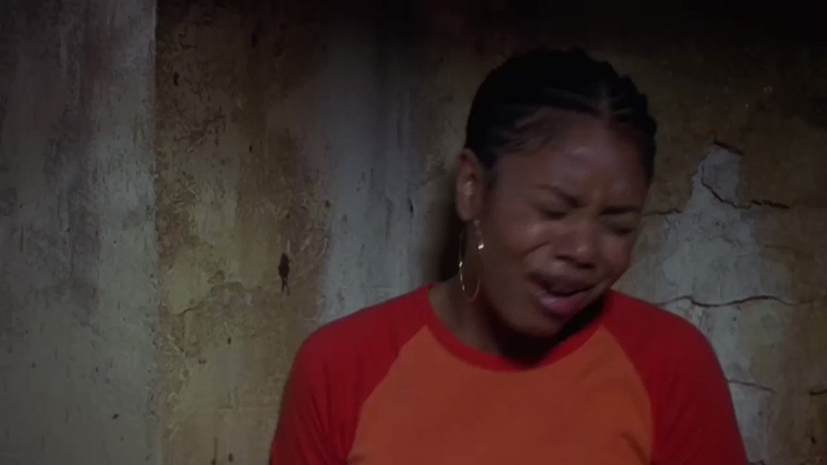 Reaction Videos On Twitter Scary Movie 2 Brenda Meeks Regina Hall Anna Faris Damn Why This