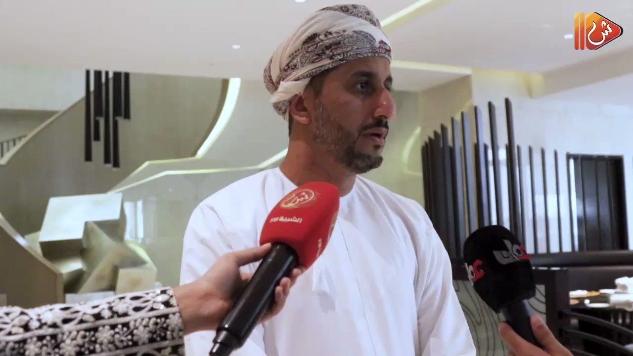 صحيفة الشبيبة سعادة الشيخ محمد بن سليمان الكندي محافظ شمال الباطنة