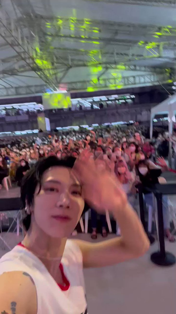 WayV on Twitter: WayV on Twitter:
