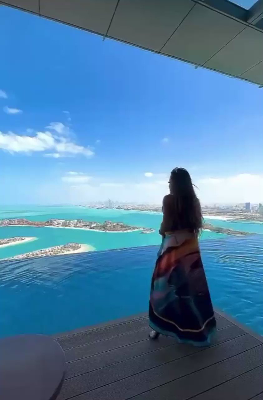 Miss CJ miles on Twitter: "🌊🌊🌊🌊🙅‍♀️ https://t.co/nWggEHfpJI" / Twitter