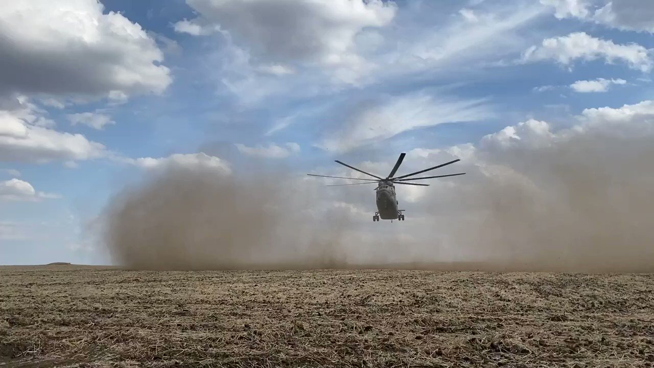 MaxTecum on Twitter: "‼️🇷🇺 Las Fuerzas Aeroespaciales Rusas despliegan tropas y equipos para ...