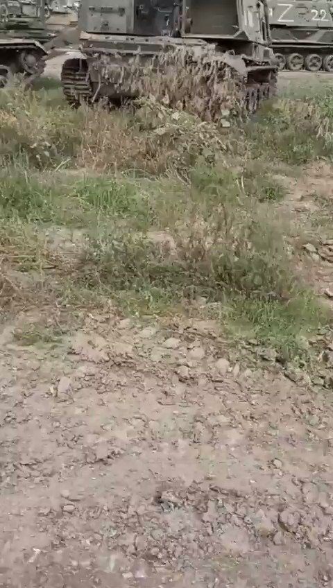 Хуульч Батхүү On Twitter Оросууд хамаг зэвсэг техникээ хаяад зугатжээ Харин Москва тэднийг