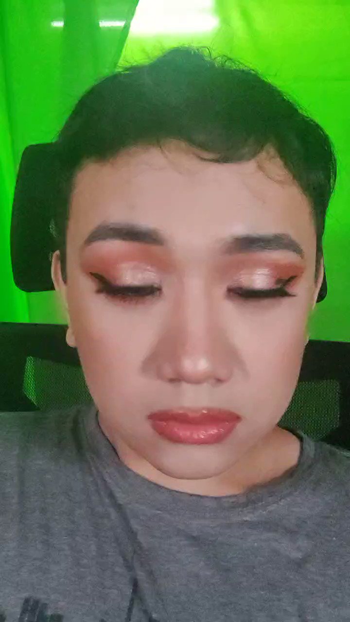 MOTOMAKO on Twitter: "This is 1 and a half months into researching and practicing for drag ...