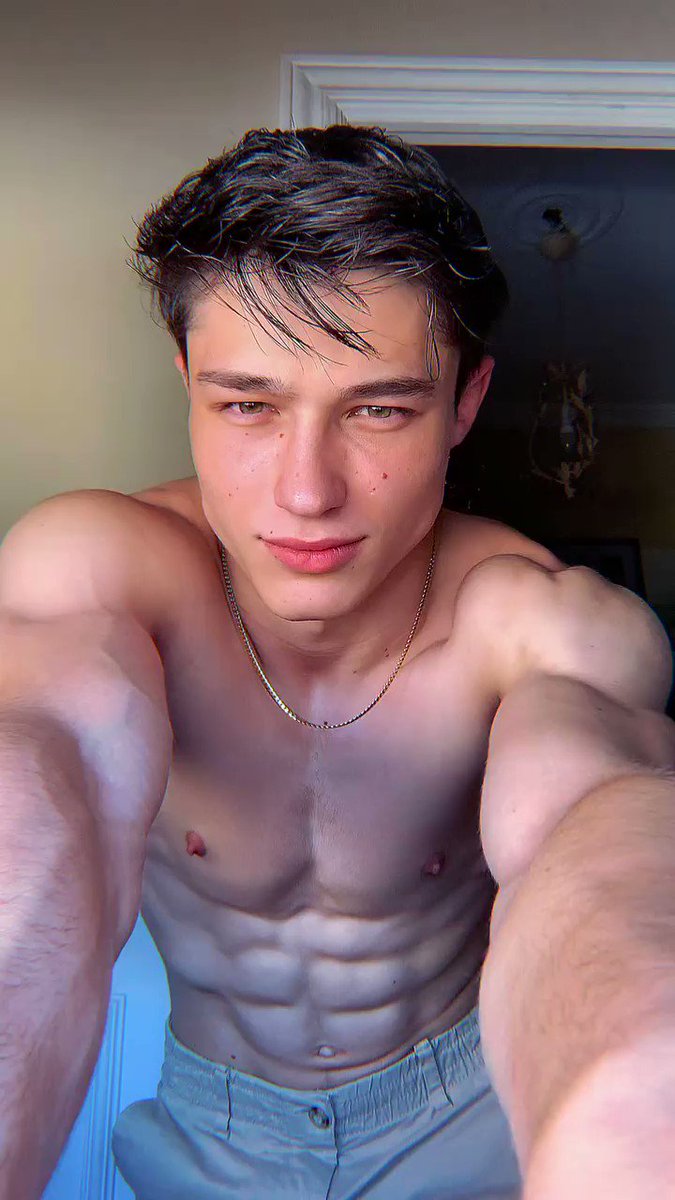 Young FIT 5OO on Twitter: "RT @18_fitness_boys: IG?"