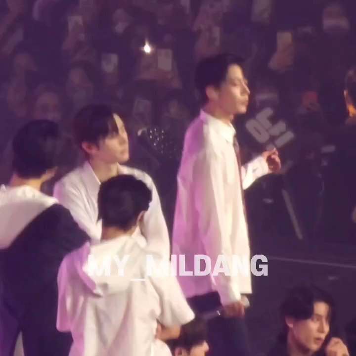 Heejake Context On Twitter Another Angle Of The Moment Where We Can See Heeseung Smiled Even