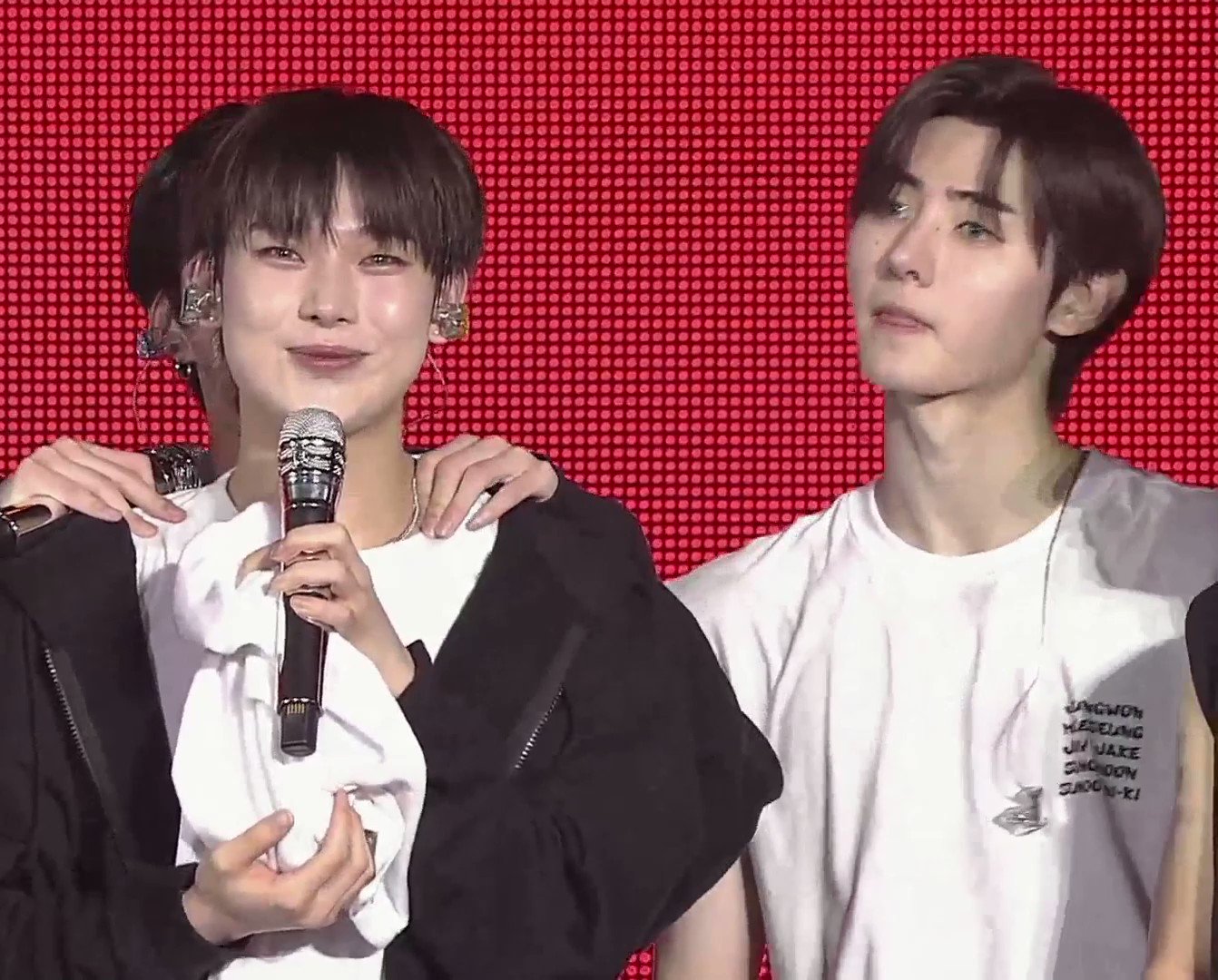 sunsun. on Twitter: "— best of sunsun moments in 2022 — https://t.co/78R5OD6Cv0" / Twitter