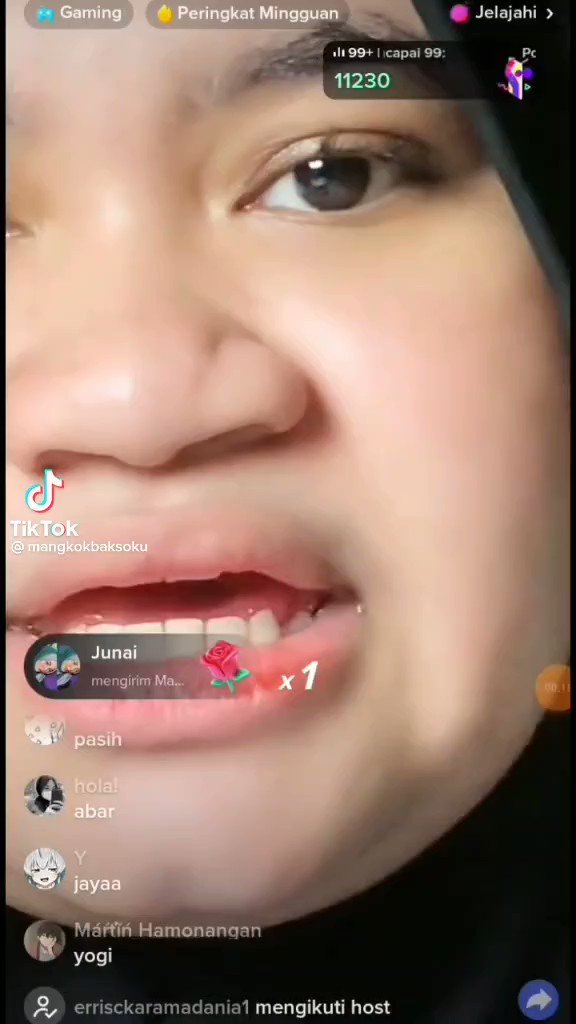 cherry-coloured funk on Twitter: "doi ngelive, penonton pada request nyanyiin lagu rehan tapi ...