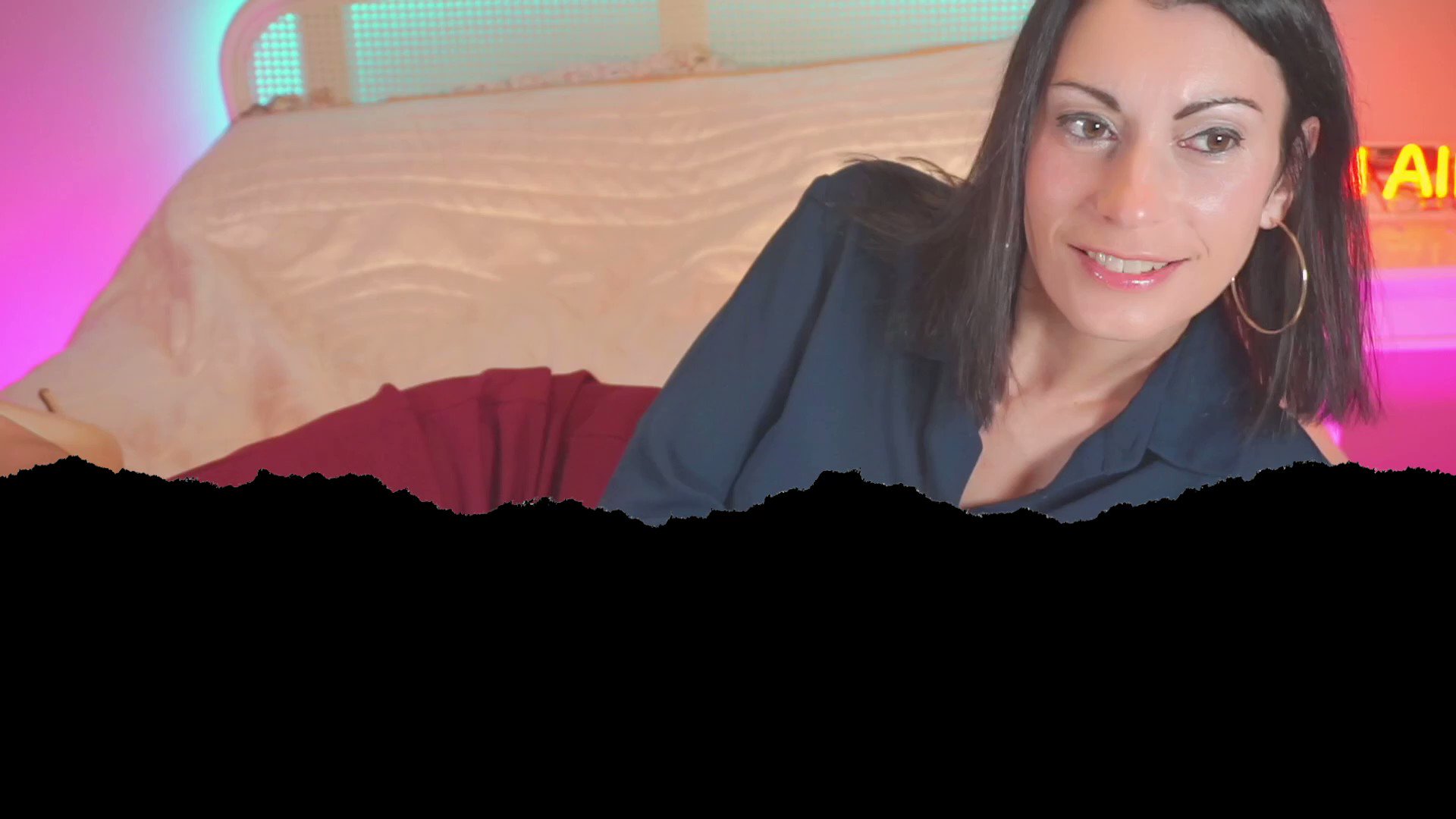 Vana Satin On Twitter Patiently Waiting For You To Come See What Im Playing With T