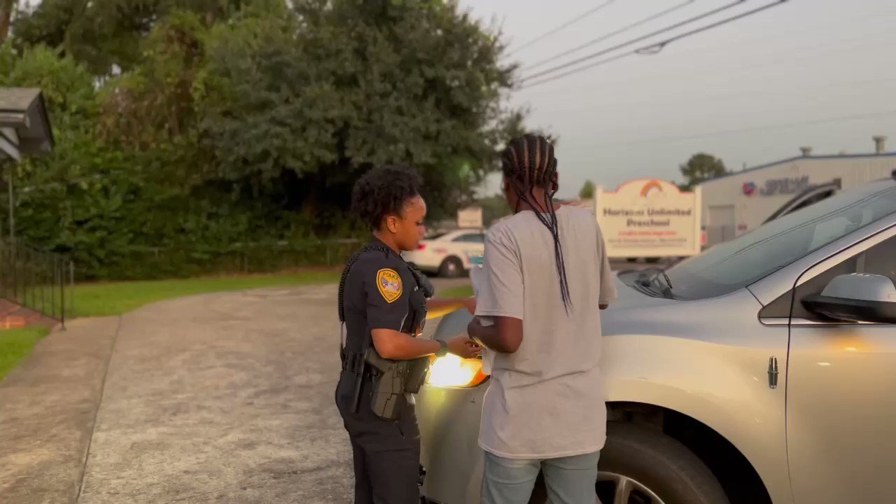 Tallahassee Police On Twitter While Officers Worked The Scene They