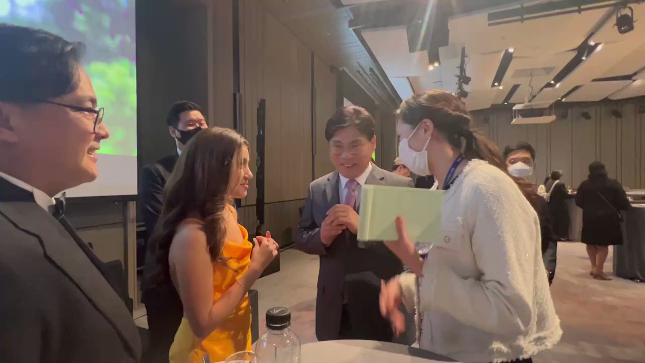 Rise Artists Studio on Twitter: "🇰🇷🇵🇭 https://t.co/7MRezO1ikp" / Twitter