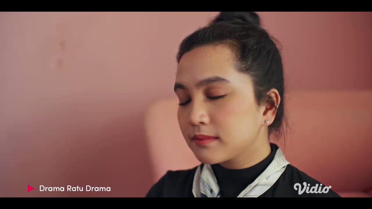 mupi on Twitter: "mvs kalian harus liat perannya rachel amanda di series "drama ratu drama" yg ...