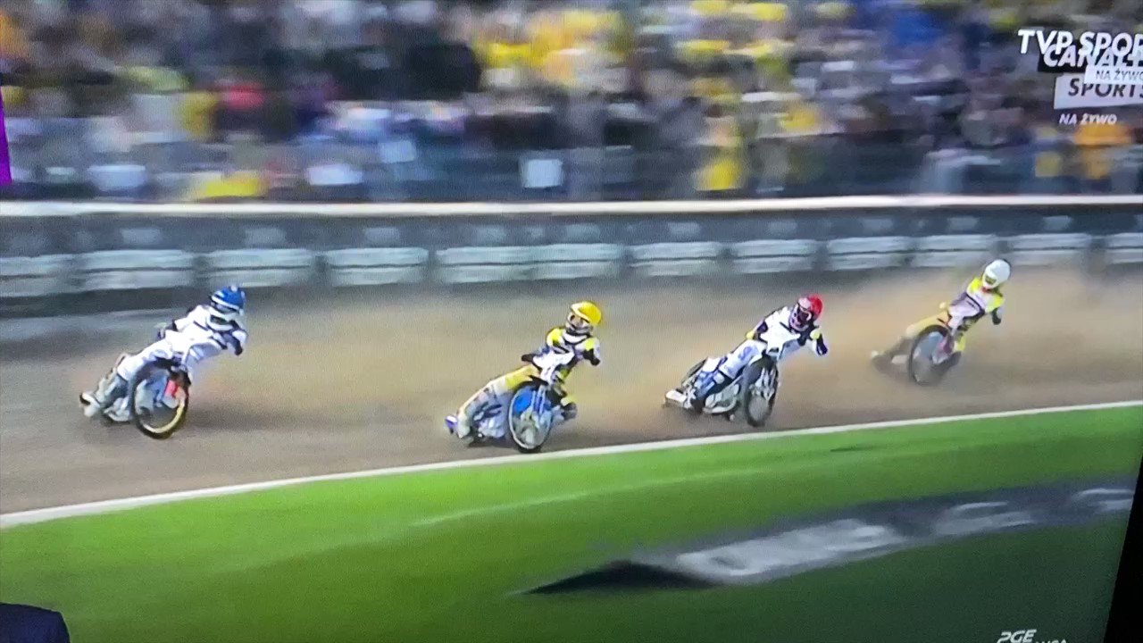 Wojciech Kulak on Twitter: "XD? #LUBGOR https://t.co/cwUBbUpw30" / Twitter