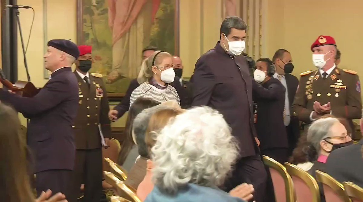 Homero Parra on Twitter: "RT @NicolasMaduro: Como hijos e hijas de la Patria, estamos orgullosos ...