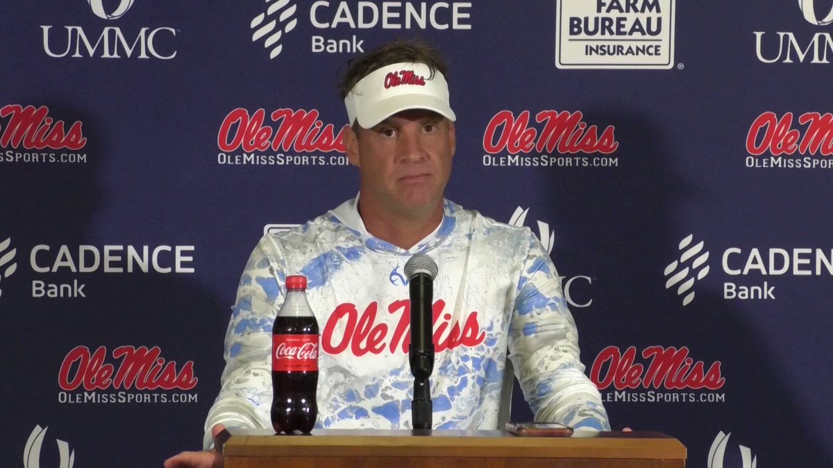 Big Game Boomer On Twitter Ole Miss Fans Should Be Embarrassed They