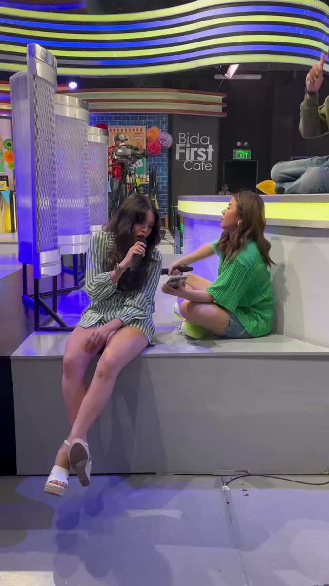 krizian on Twitter: "wasn’t able to record the whole song but here’s maine mendoza and miles ...